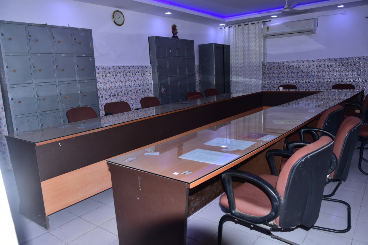 D.A.V. Degree College